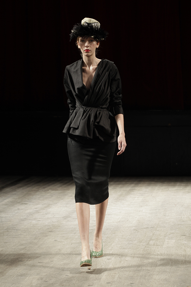 TIM VAN STEENBERGEN – PARIS S/S 2011 FASHION SHOW | THE UNTITLED MAGAZINE