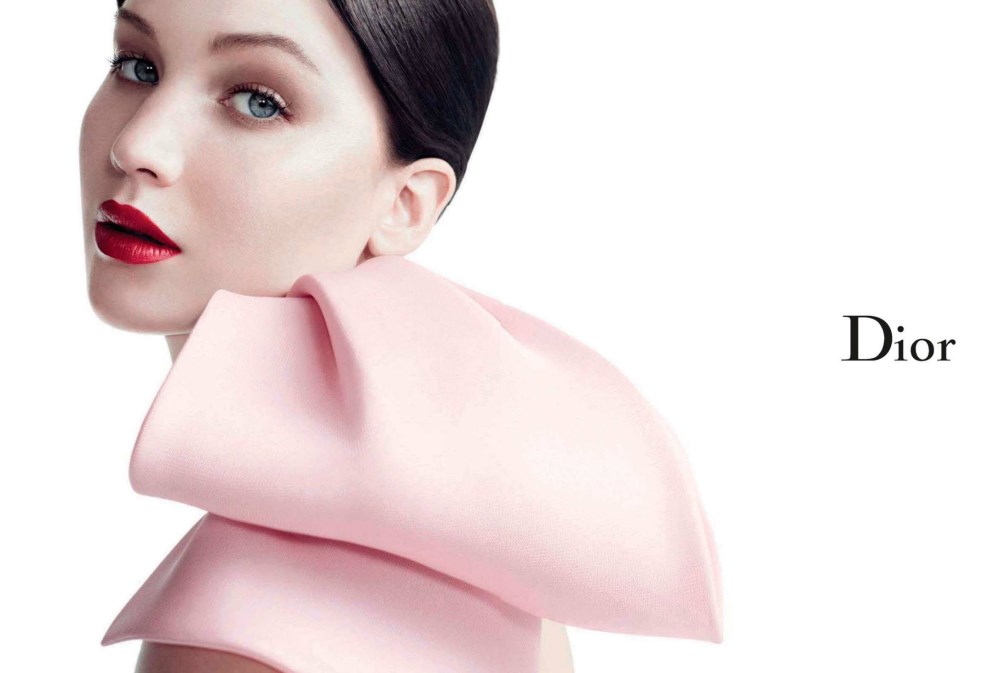 JENNIFER LAWRENCE IS FRESH-FACED AND FLAWLESS AS MISS DIOR | THE ...