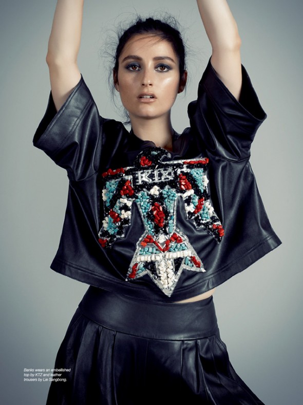 BANKS EXCLUSIVE INTERVIEW + PHOTO SHOOT FOR THE #GIRLPOWER ISSUE | THE ...