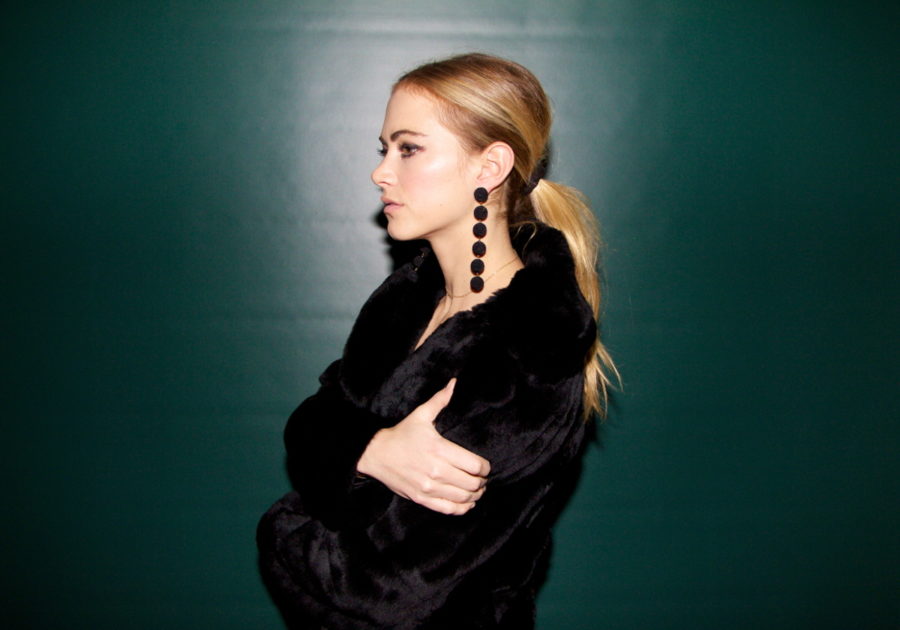 SMOKIN' WINTER BEAUTY WITH EMILY WICKERSHAM | THE UNTITLED MAGAZINE