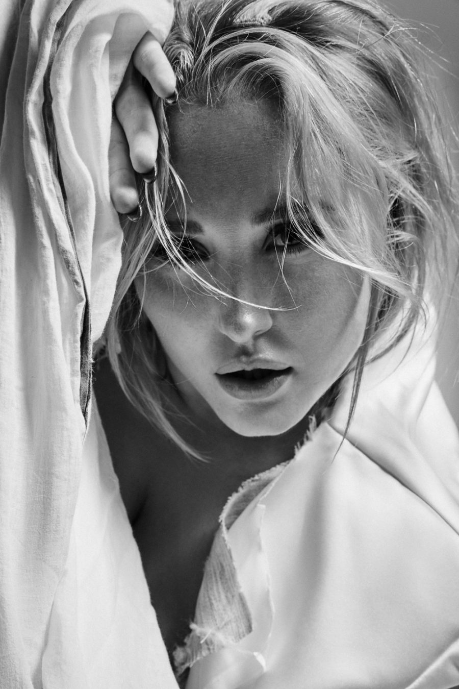 EXCLUSIVE INTERVIEW: HAYLEY HASSELHOFF ON BODY POSITIVITY, MENTAL ...