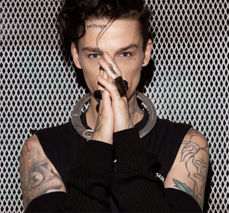 INTERVIEW: MODEL ASH STYMEST ON GETTING DISCOVERED AT 16, WORKING WITH ...