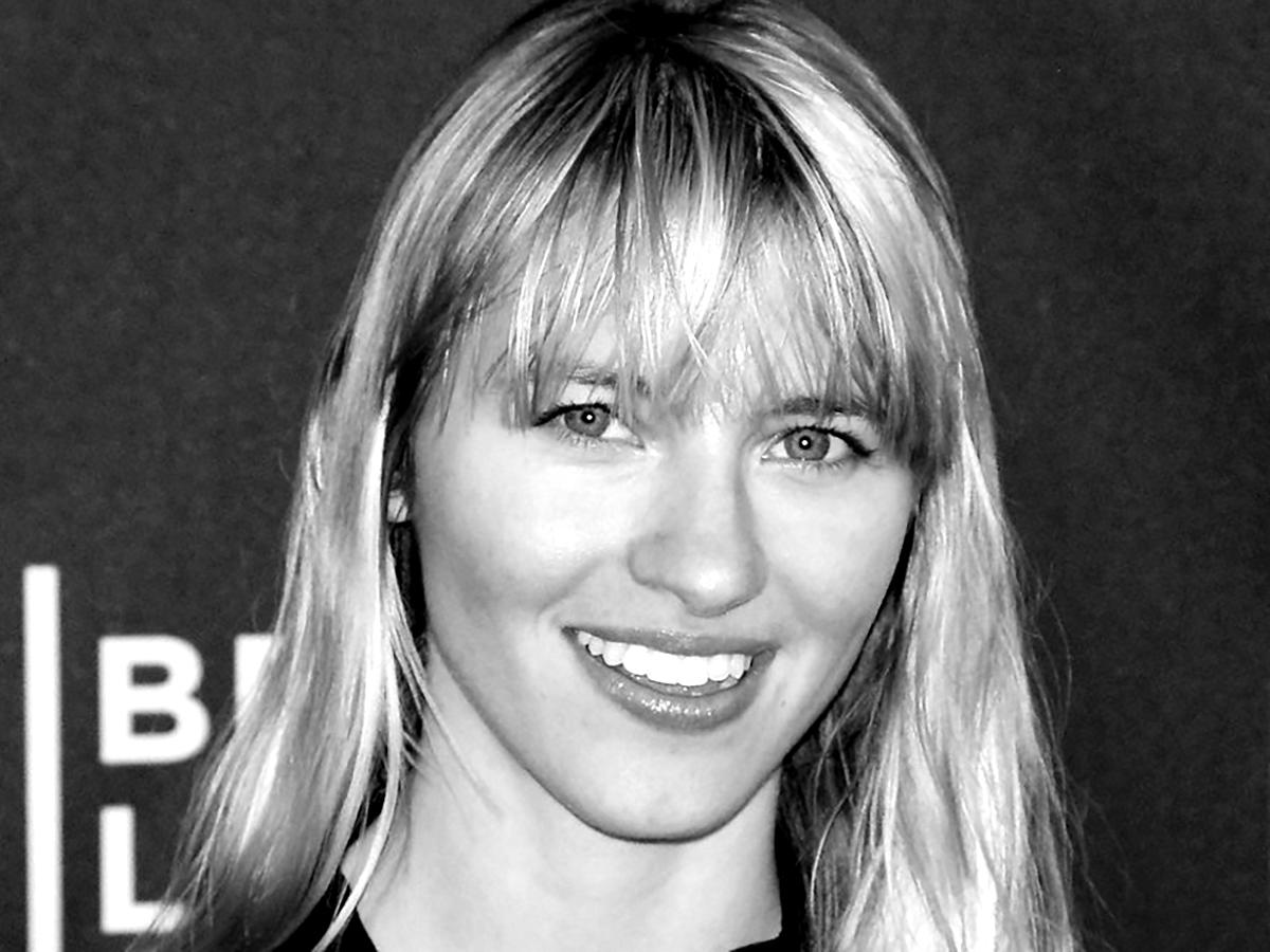 SARA ZIFF OF THE MODEL ALLIANCE JOINS BILL DE BLASIO TO SIGN THE STOP ...