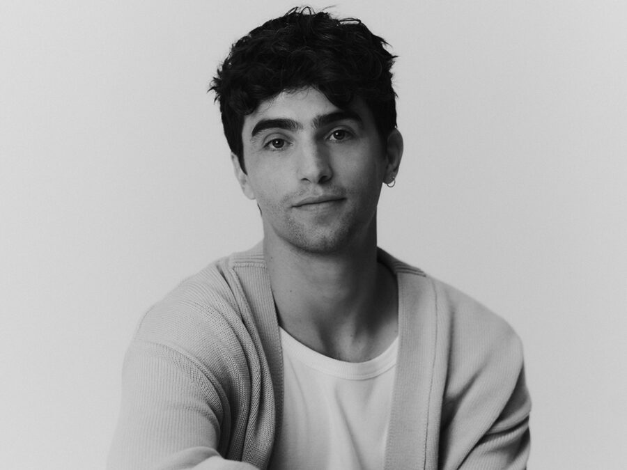 EXCLUSIVE INTERVIEW: FROM LONDON TO THE SUPERNATURAL - GEORGE REXSTREW ...