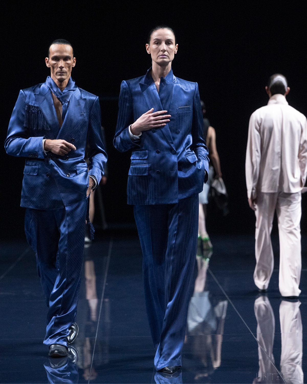 HAIDER UNVEILS A DARKLY SEDUCTIVE VISION FOR TOM FORD SPRING/SUMMER ...