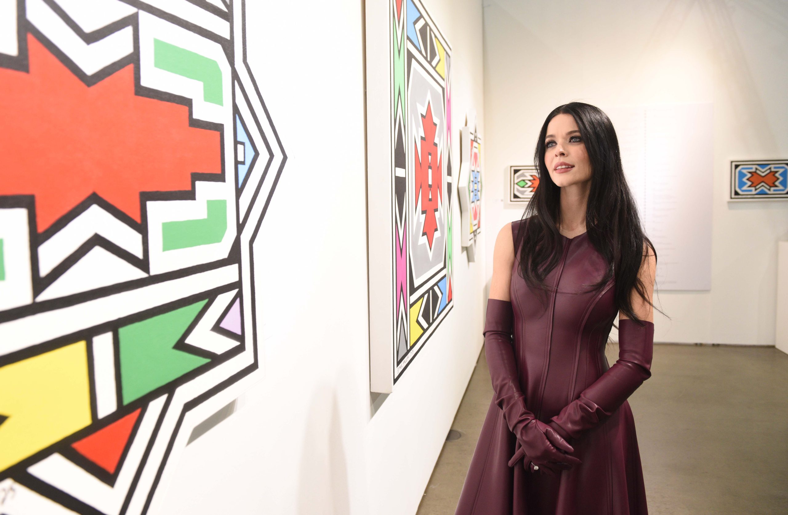 INSIDE LA ART SHOW 2026: RECORD TURNOUT AND A STAR-LED OPENING NIGHT ...