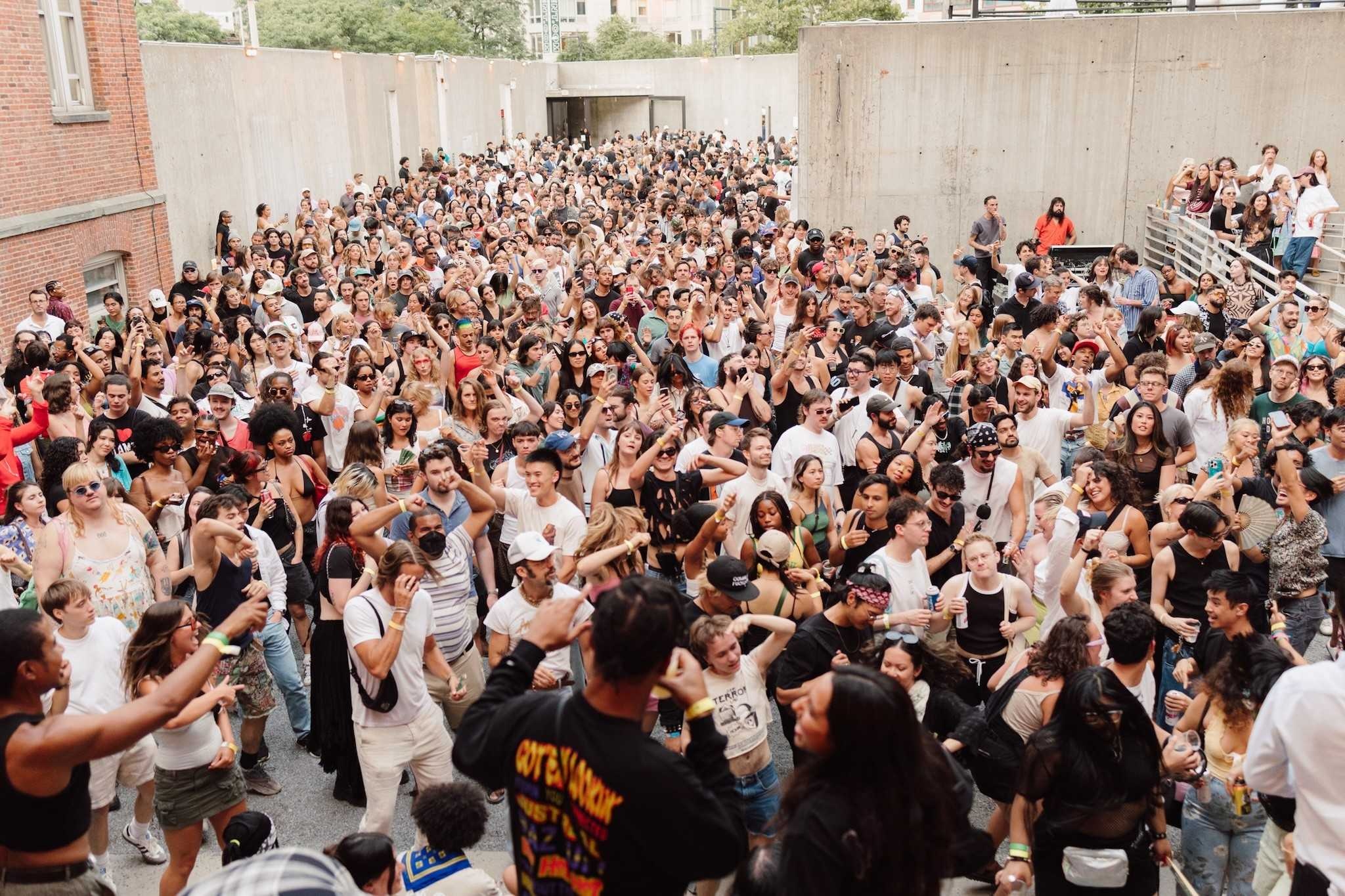 CRYSTALLMESS, BAE BAE, AND DJ ANDERSON DO PARAÍSO HEADLINE MOMA PS1'S ...